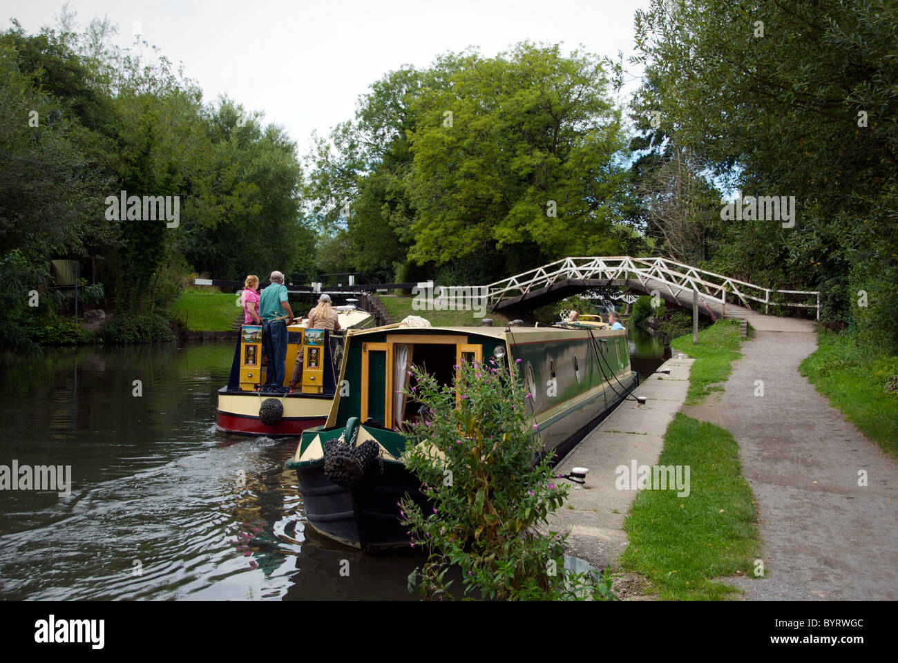Kennet Avon Canal Newbury Berkshire England UK Narrowboat Greenham Lock ...