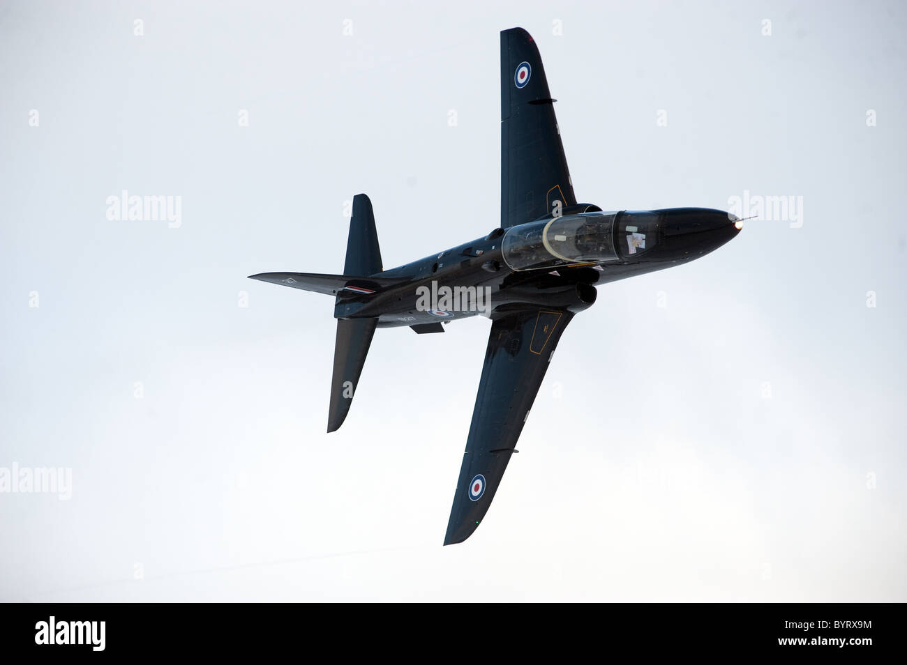 he Hawk first entered service with the RAF in 1976, both as an advanced ...