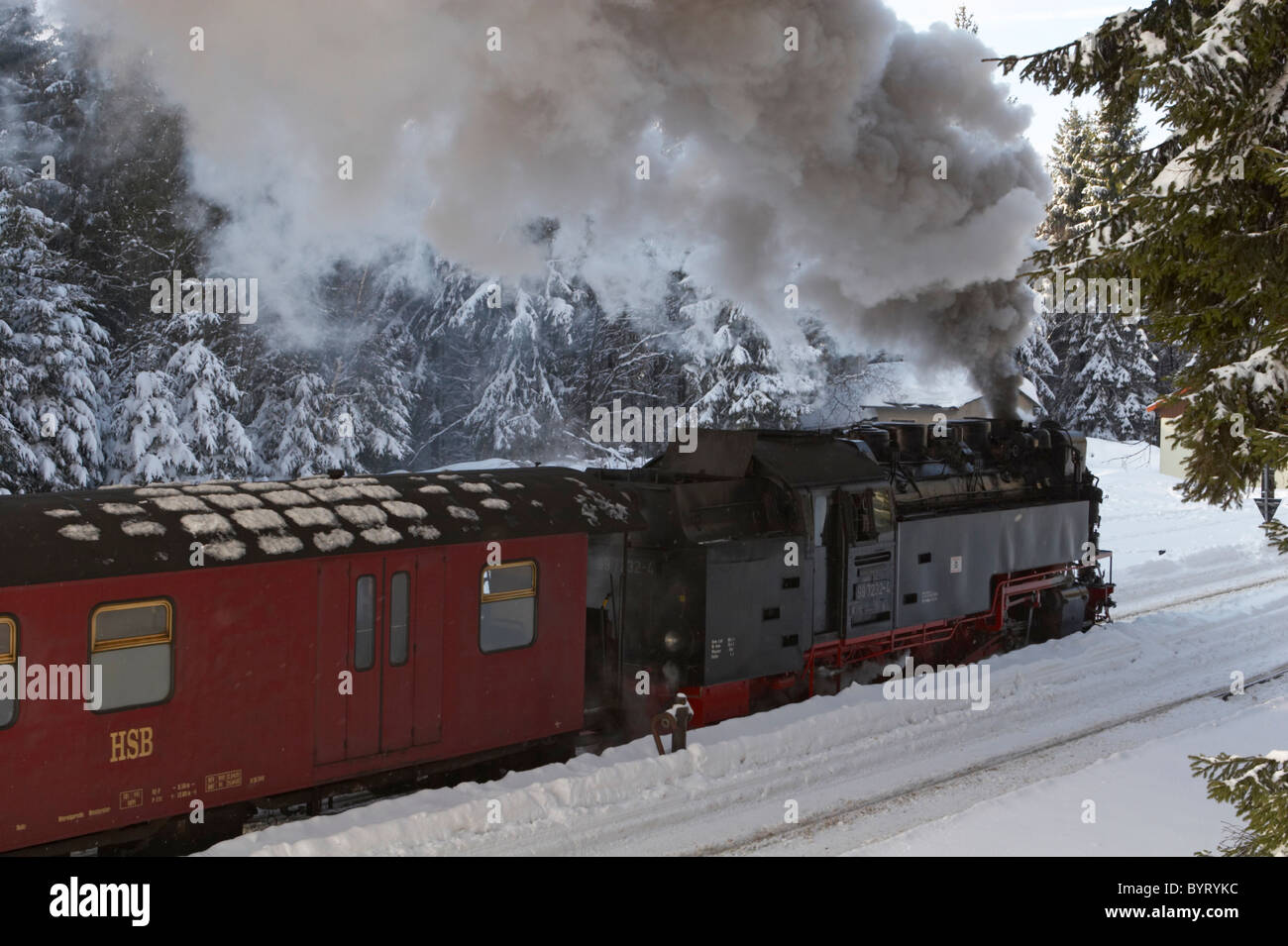 Historic steam engine travel Stock Photo - Alamy