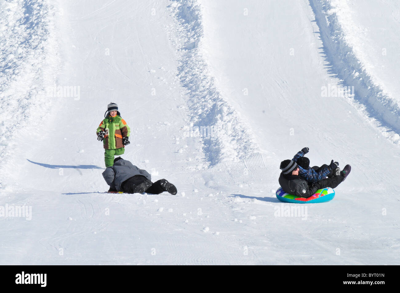 Canada snowstorm hi-res stock photography and images - Alamy