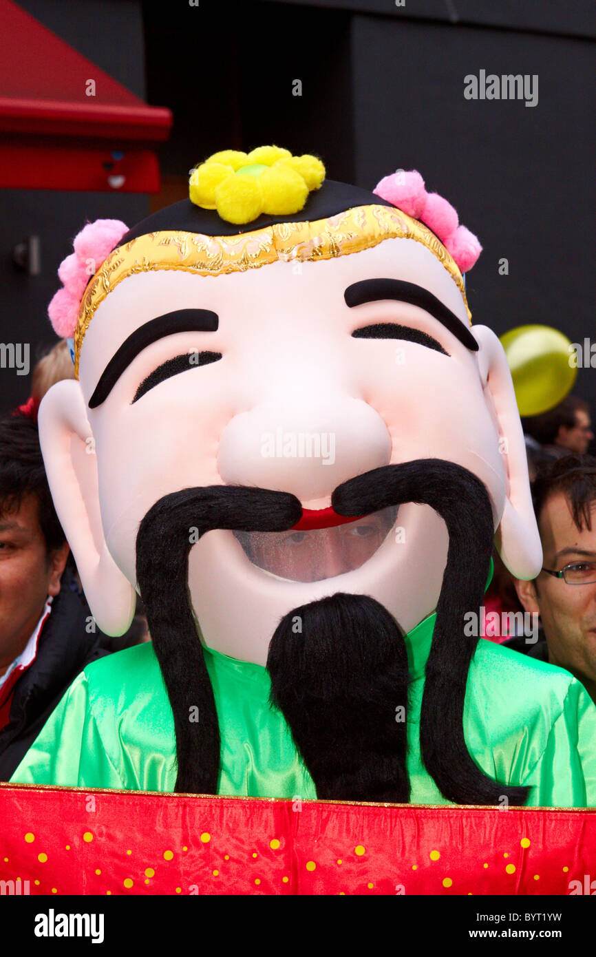 Manchu costume hi-res stock photography and images - Alamy