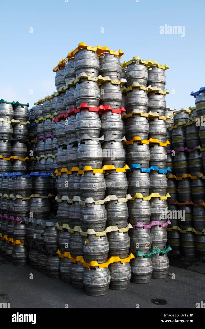 Hollow Cylindrical Container High Resolution Stock Photography and ...