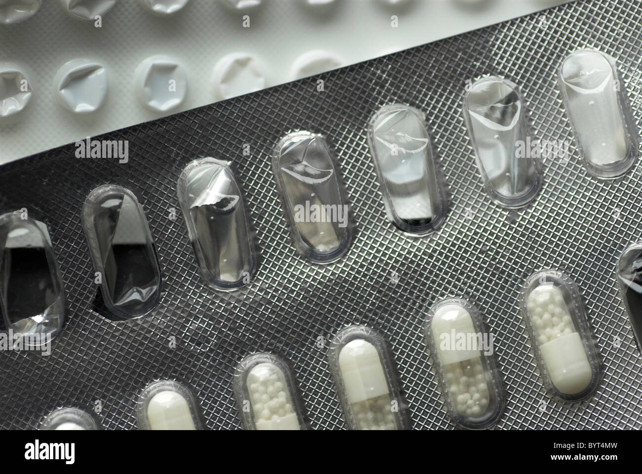 Image of medicinal tablets / pills/ capsules Stock Photo - Alamy