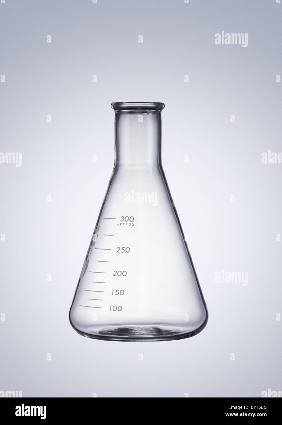 Conical flasks hi-res stock photography and images - Alamy Conical flasks hi-res stock photography and images - Alamy