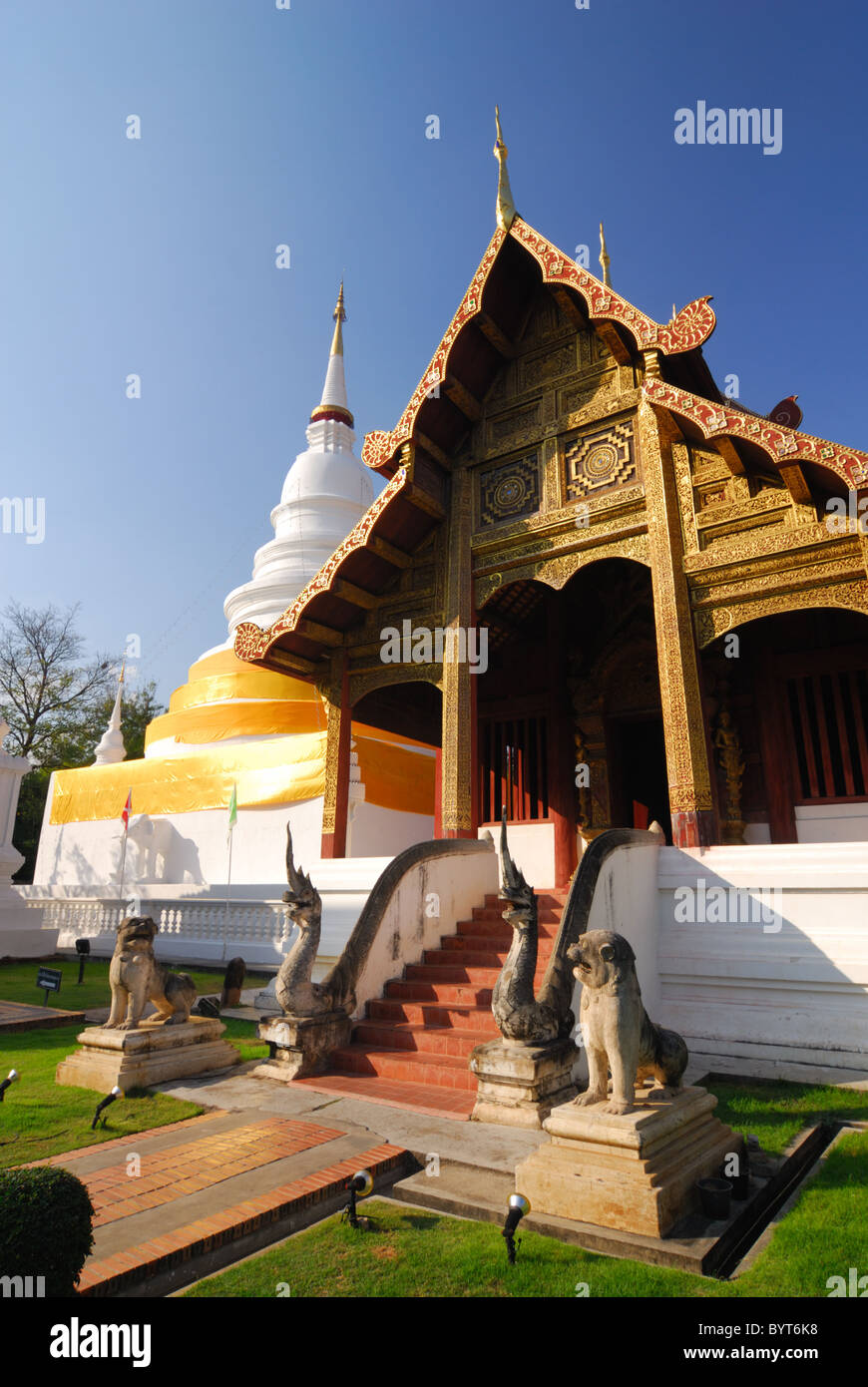 At the Wat Phra Singh temple in Chiang Mai, Thailand Stock Photo - Alamy