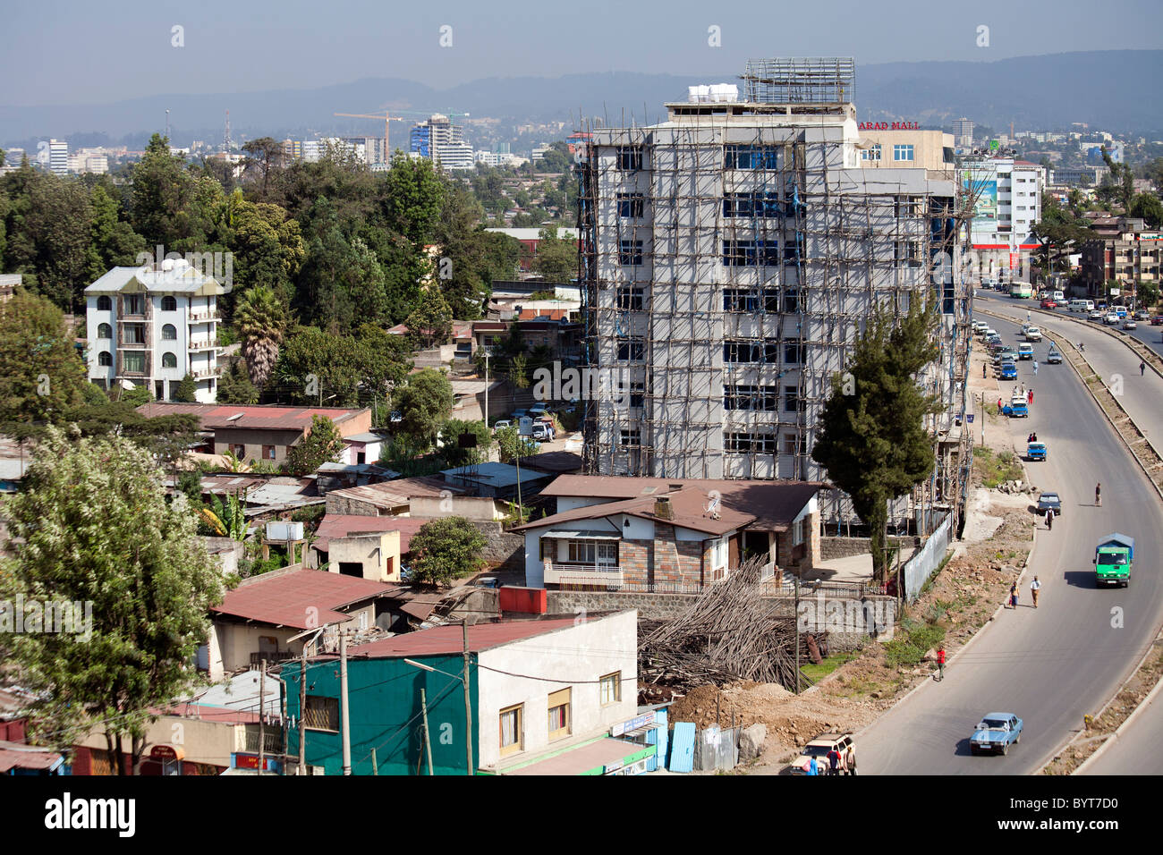 Scaffolding on a city building in Addis Ababa's southern suburbs Stock ...