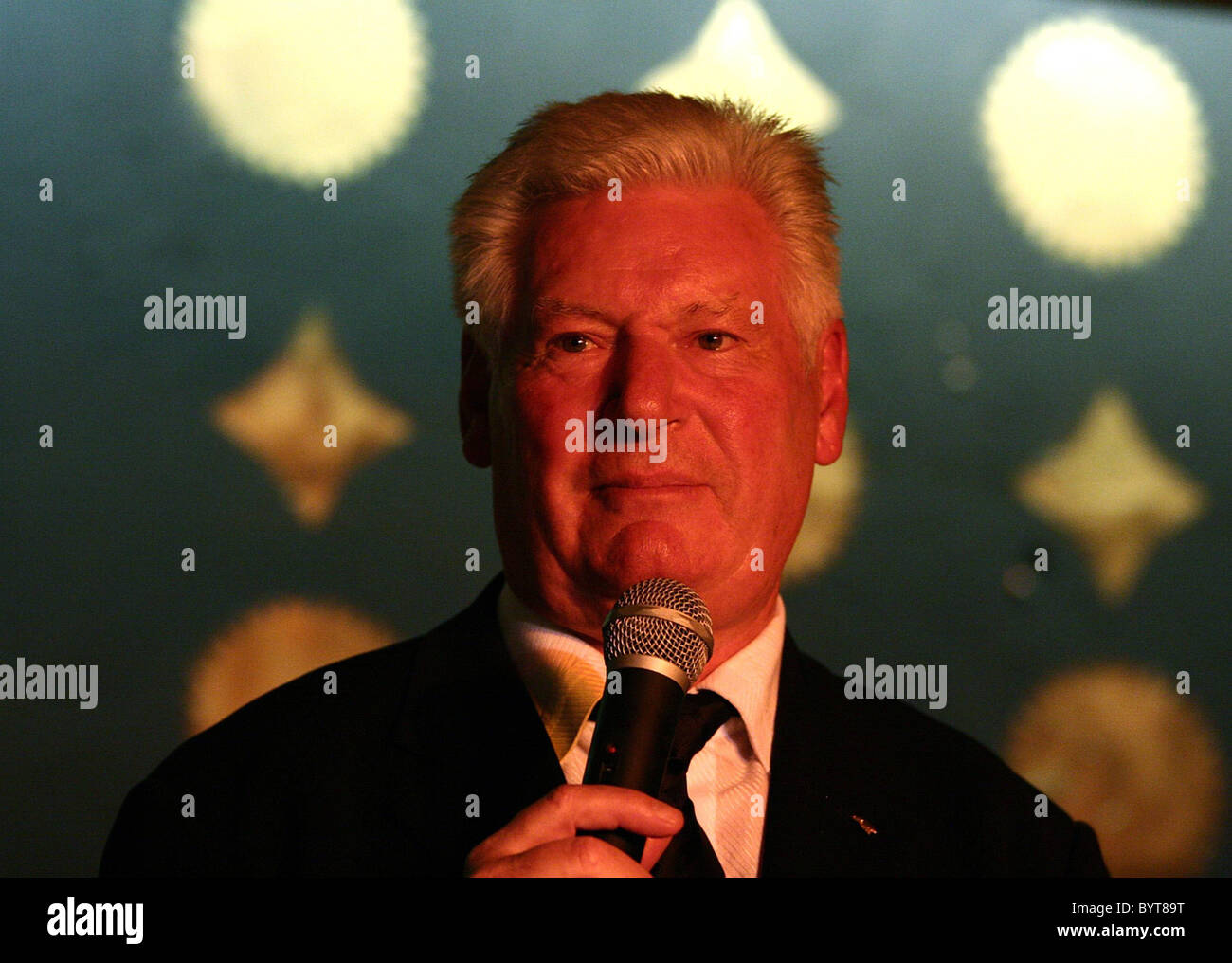 Roy Walker entertains the guests at Bernard Manning's wake held at the ...