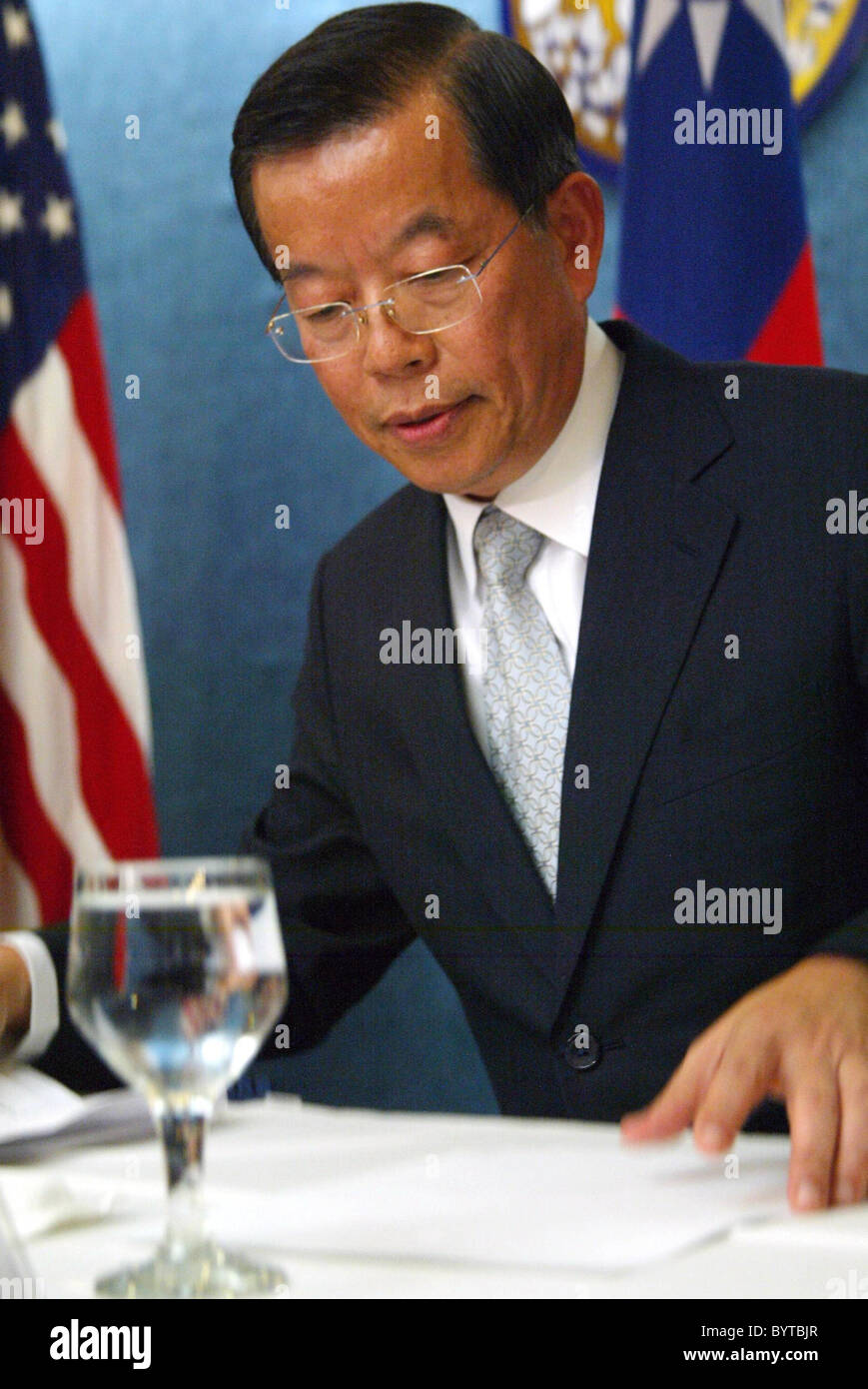 Taiwan's Democratic Progressive Party (DPP) candidate Frank Hsieh ...