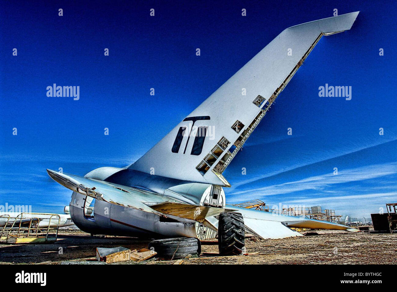 Airplane Graveyard These beautiful photographs of an airplane graveyard ...
