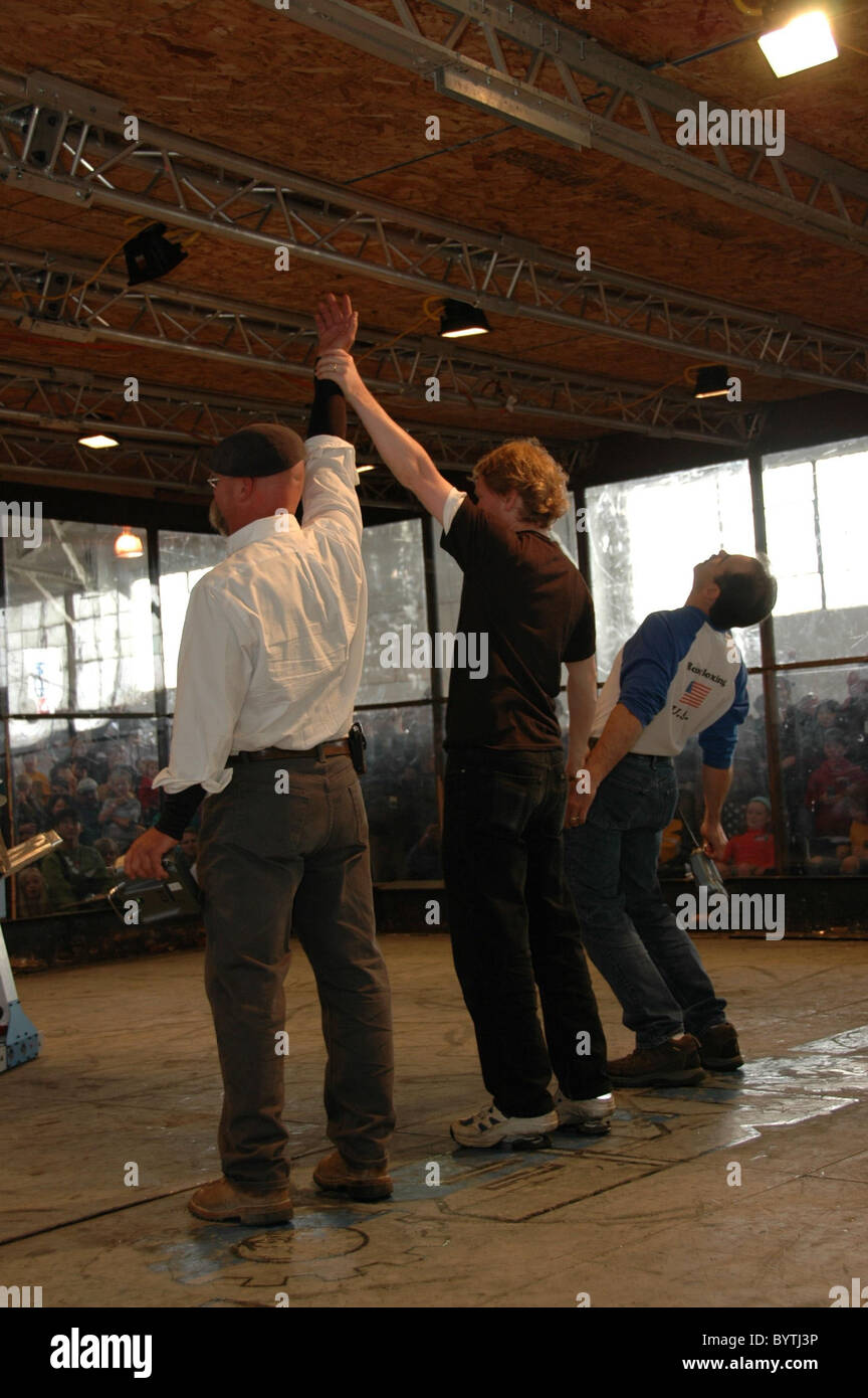 Robot Boxing Robot Boxing is a remote-controlled robotic sport ...