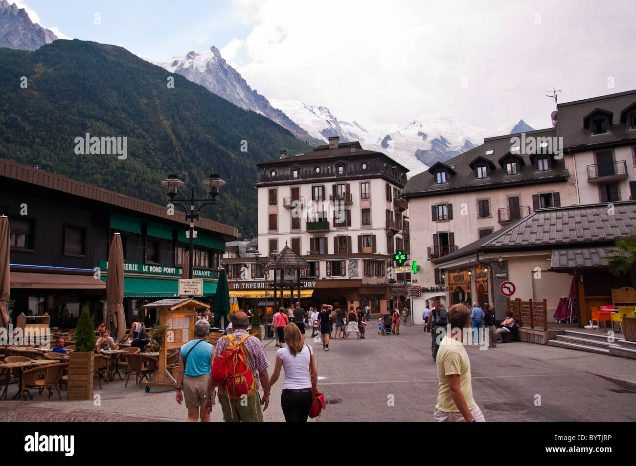 chamonix town center mountains ski resort snow Stock Photo - Alamy