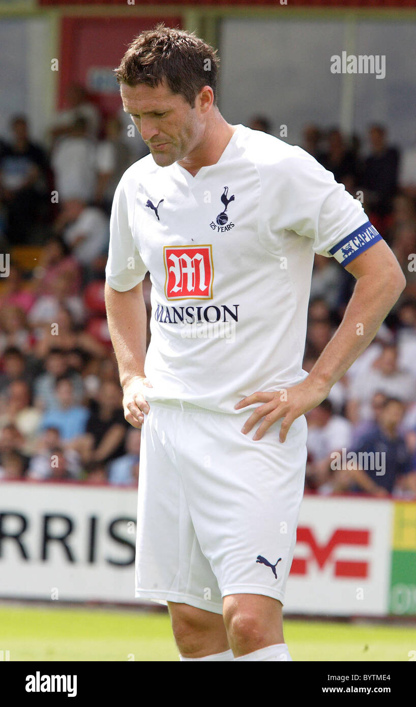 Tottenham hotspurs robbie keane hi-res stock photography and images - Alamy