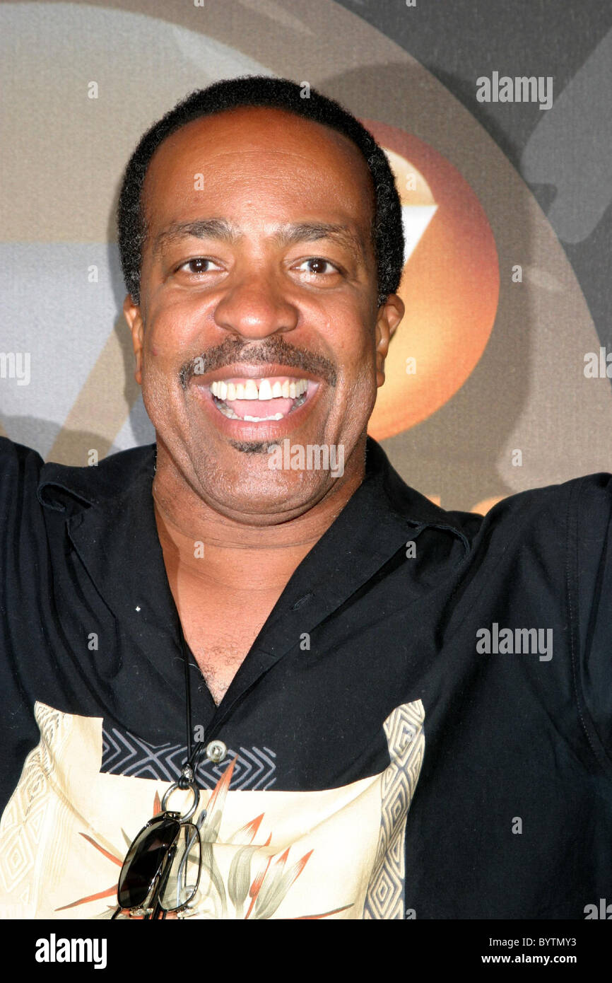 Robert gossett hi-res stock photography and images - Alamy