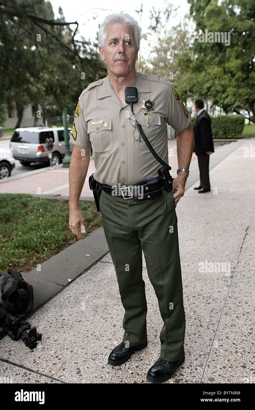 RICHIE MISSES HEARING AGAIN Nicole Richie's lawyer Shawn Chapman Holley ...