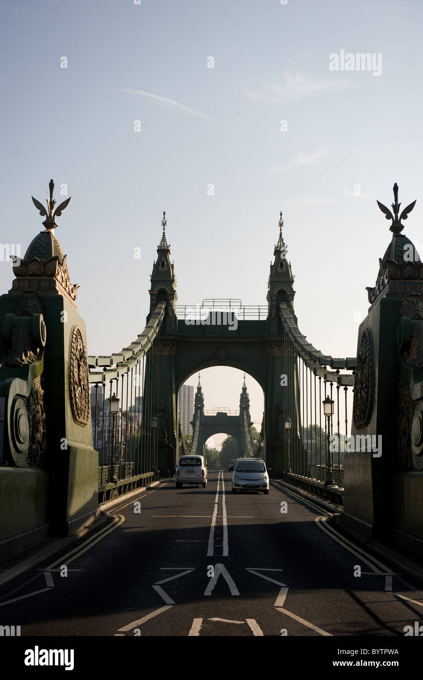 Traffic bridge looking across hi-res stock photography and images - Alamy