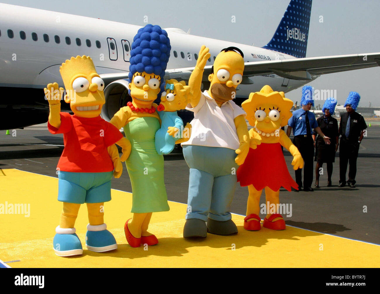 Bart, Marge, Maggie, Homer and Lisa Simpson Jet Blue unveils aircraft ...