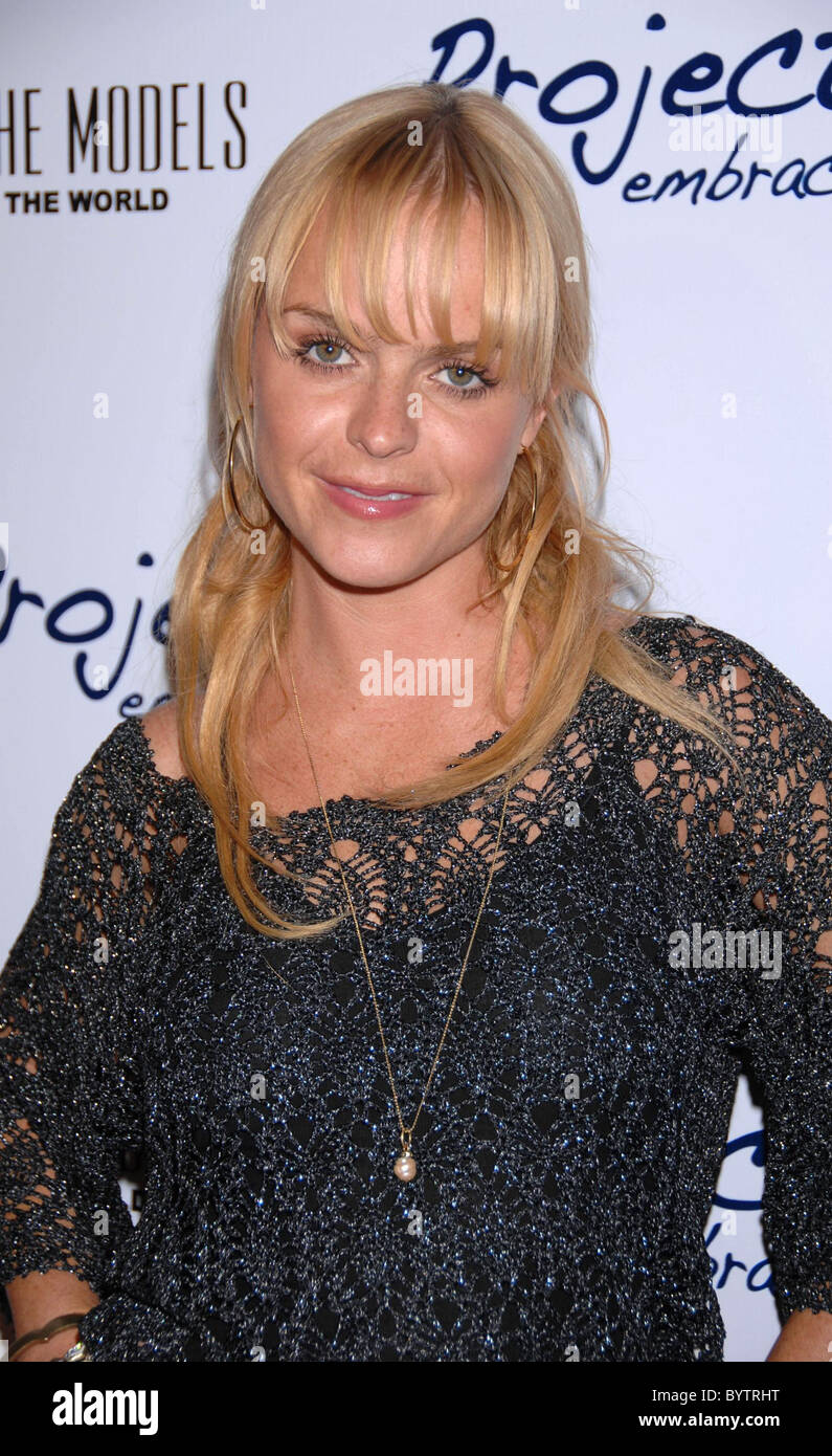 Taryn Manning Project E hosts a charity event to raise awareness for ...