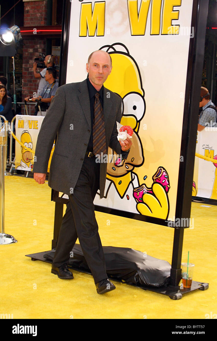 Dan Castellaneta - voice of Homer Simpson 'The Simpsons Movie' premiere ...