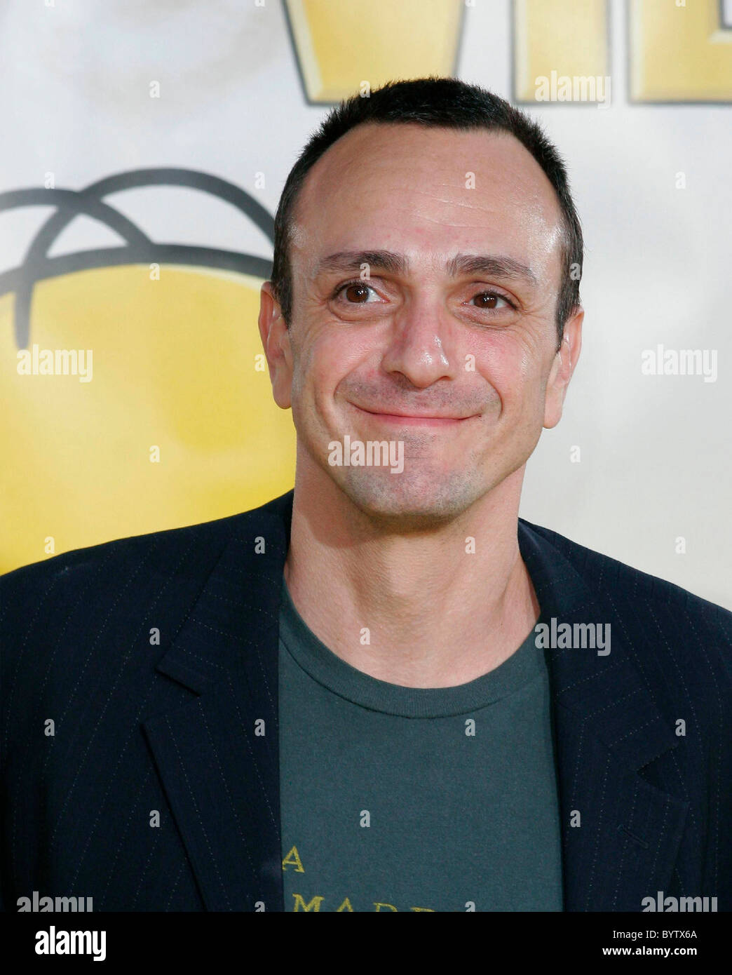 Hank azaria simpsons hi-res stock photography and images - Alamy