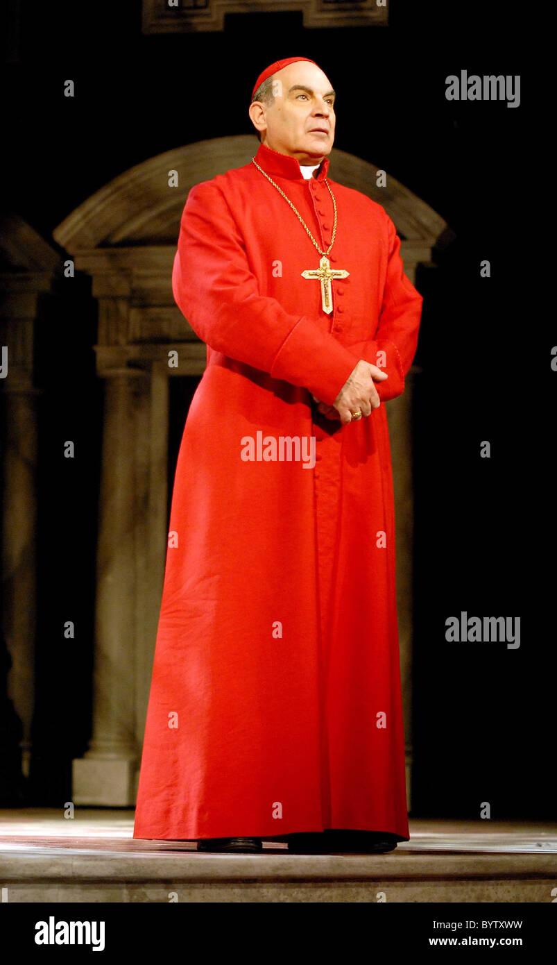 David Suchet as Cardinal Giovanni Benelli The Last Confession ...