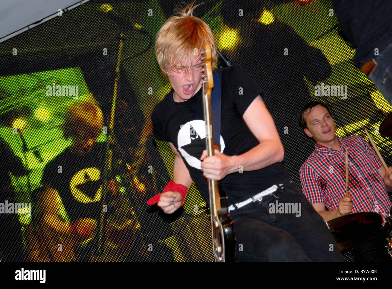 Jasper Future and Mikey B Art Brut perform live and sign copies of ...