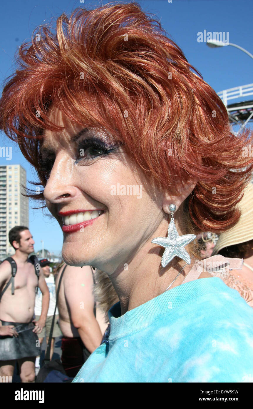 Merpeople 25th Annual Mermaid Parade Coney Island Boardwalk Brooklyn ...