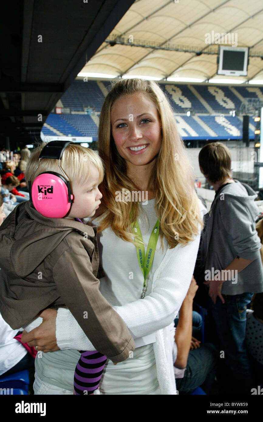 Molly Nuo , Live Earth Germany at the Arena Hamburg, Germany - 07.07.07 ...