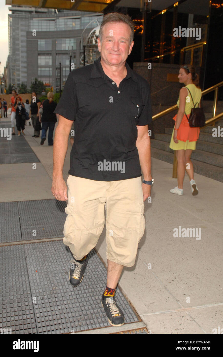 Robin Williams out and about in Midtown Manhattan New York City, USA ...