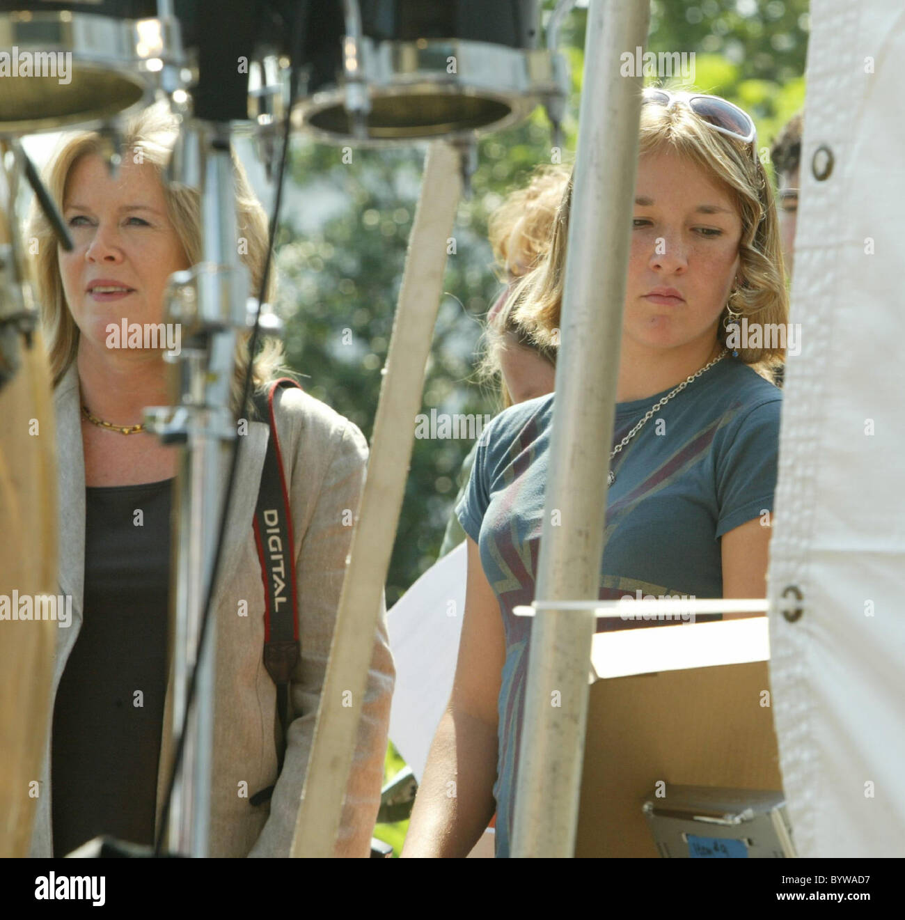 Tipper Gore and daughter Live Earth Washington Concert at the National ...