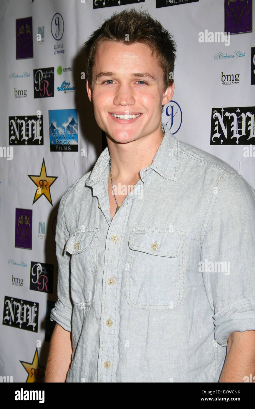 Matt Pearson NVE Clothing and Isabella Valentina Fashion Show The ...