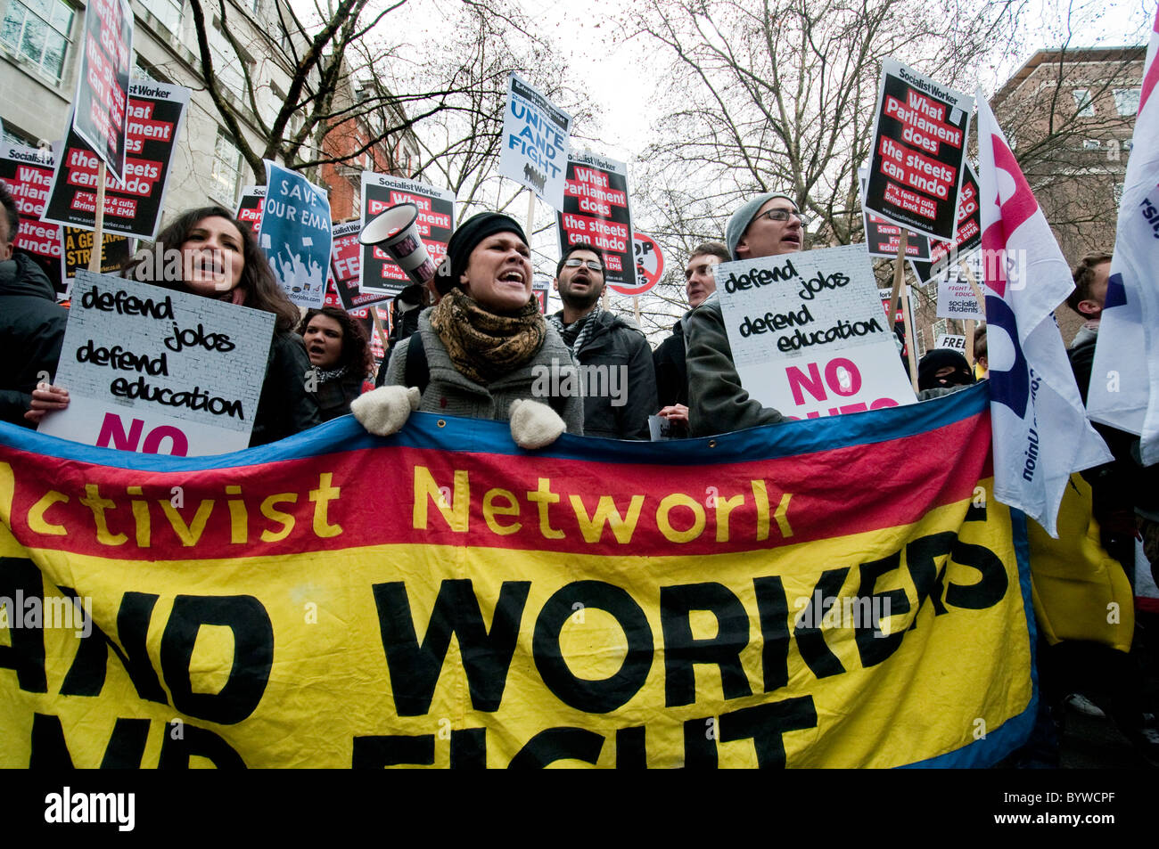 London student protests policeman hi-res stock photography and images ...
