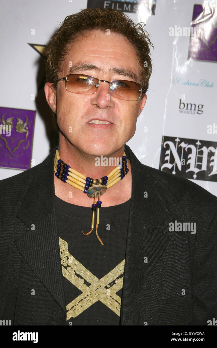 Timothy 'Echo Man' White NVE Clothing & Isabella Valentina Fashion Show ...