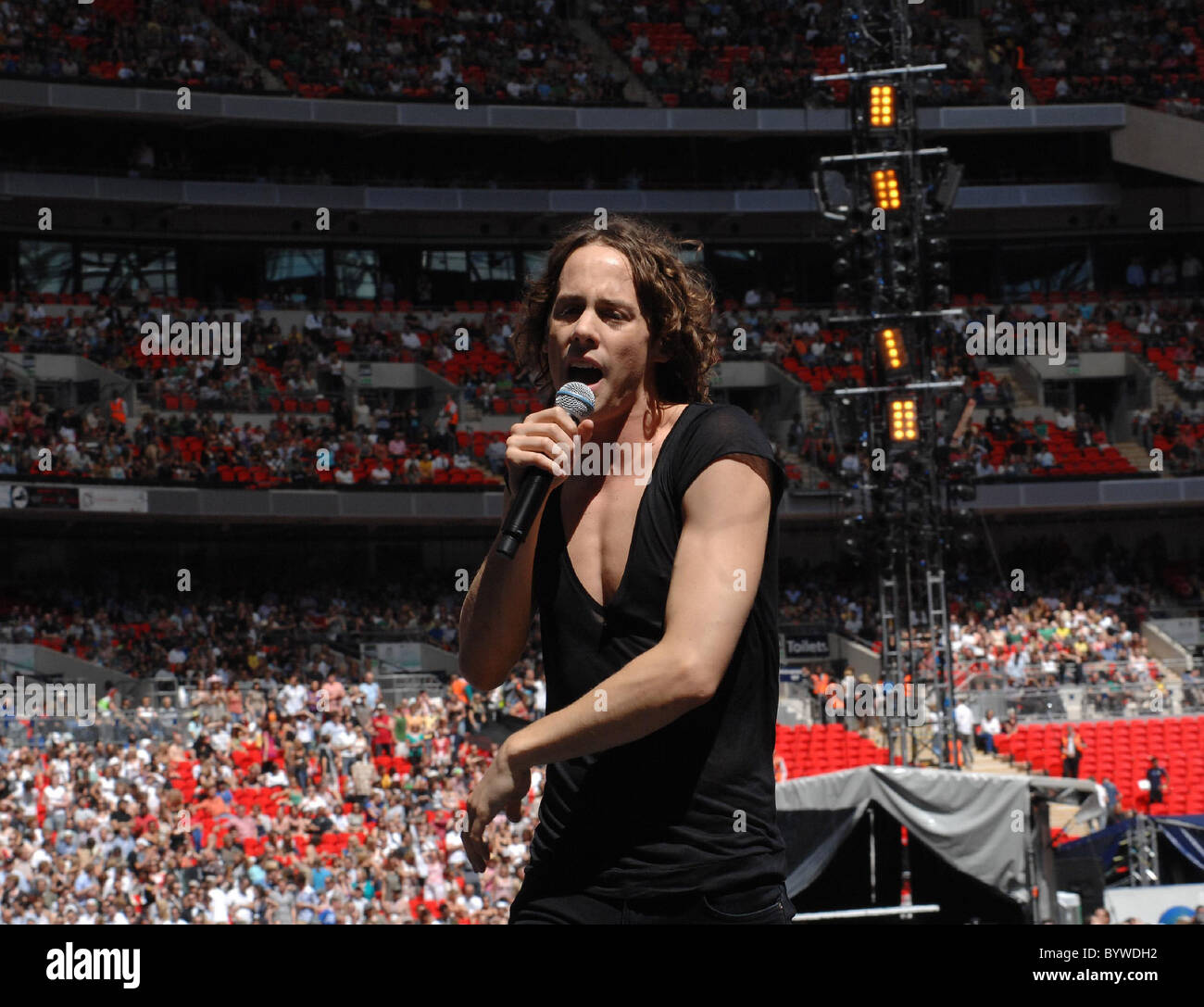 Johnny Borrell of Razorlight Live Earth London concert at Wembley ...