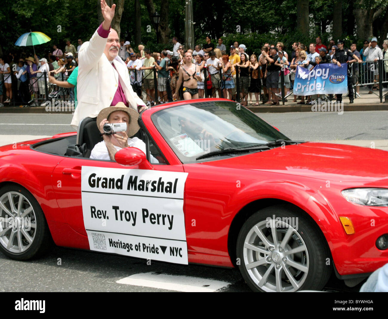 Grand Marshal Troy Perry 38th Annual LGBT Gay Pride March "United for ...