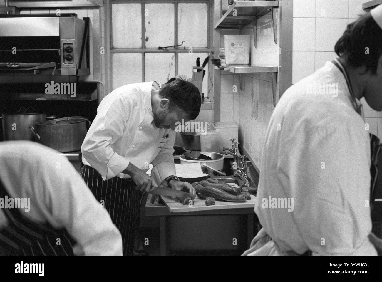 Chef Michel Roux jr working in his kitchen at Le Gavroche his Mayfair ...