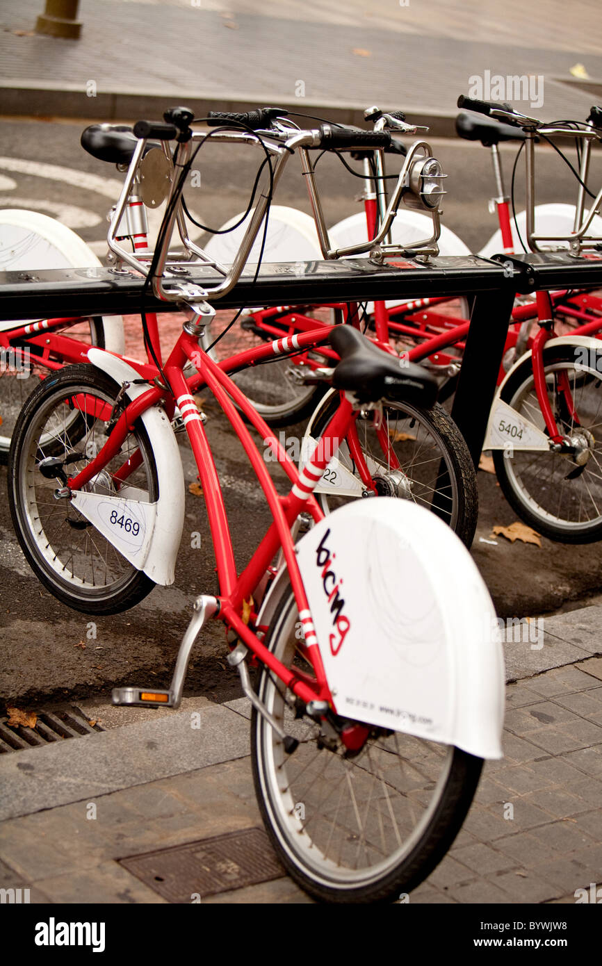 Cycling city pollution hi-res stock photography and images - Alamy