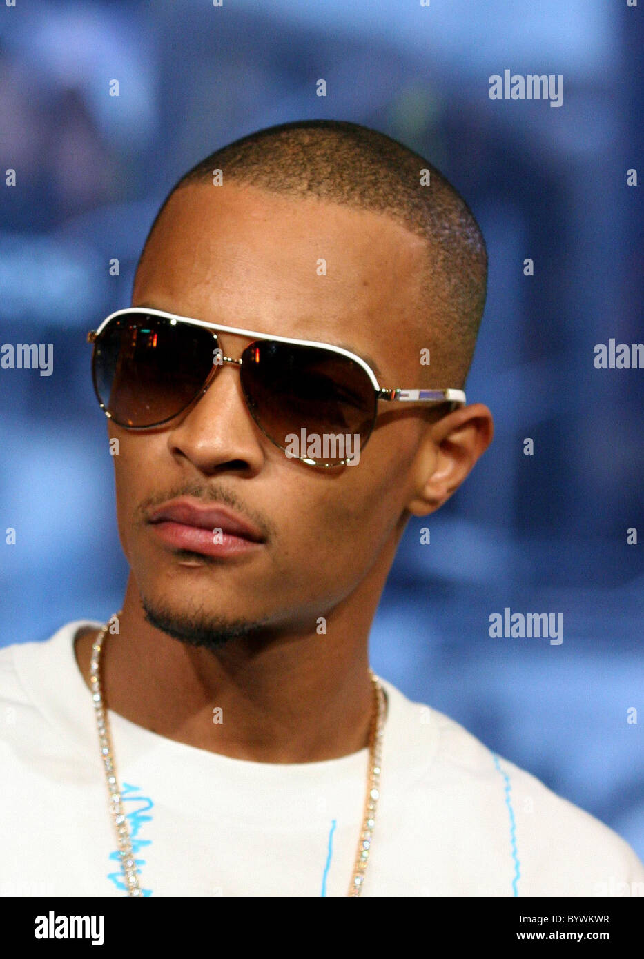 TI at MTV's Mi Total Request Live MTV Times Square Studios New York ...