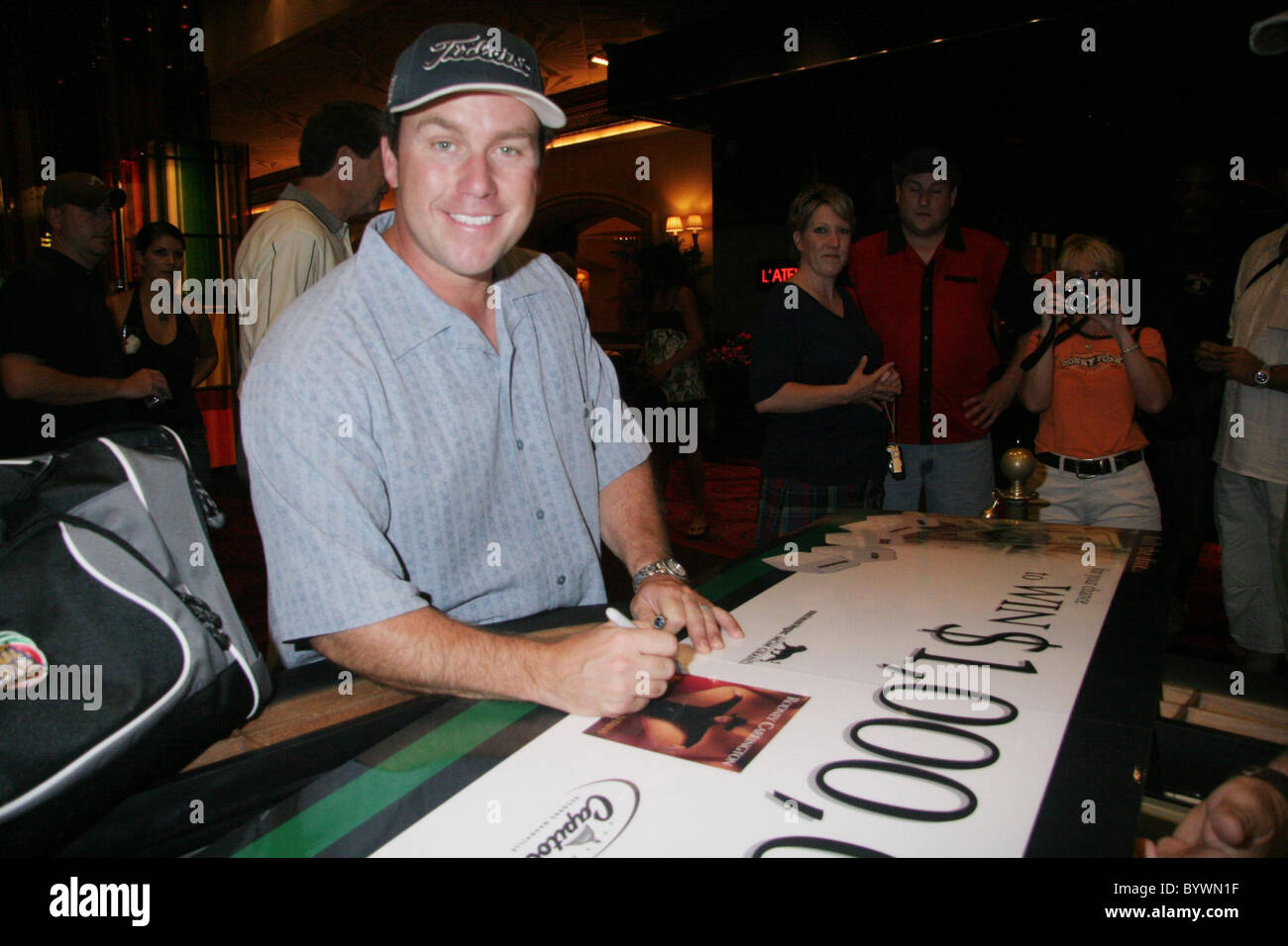 Rodney carrington hi-res stock photography and images - Alamy