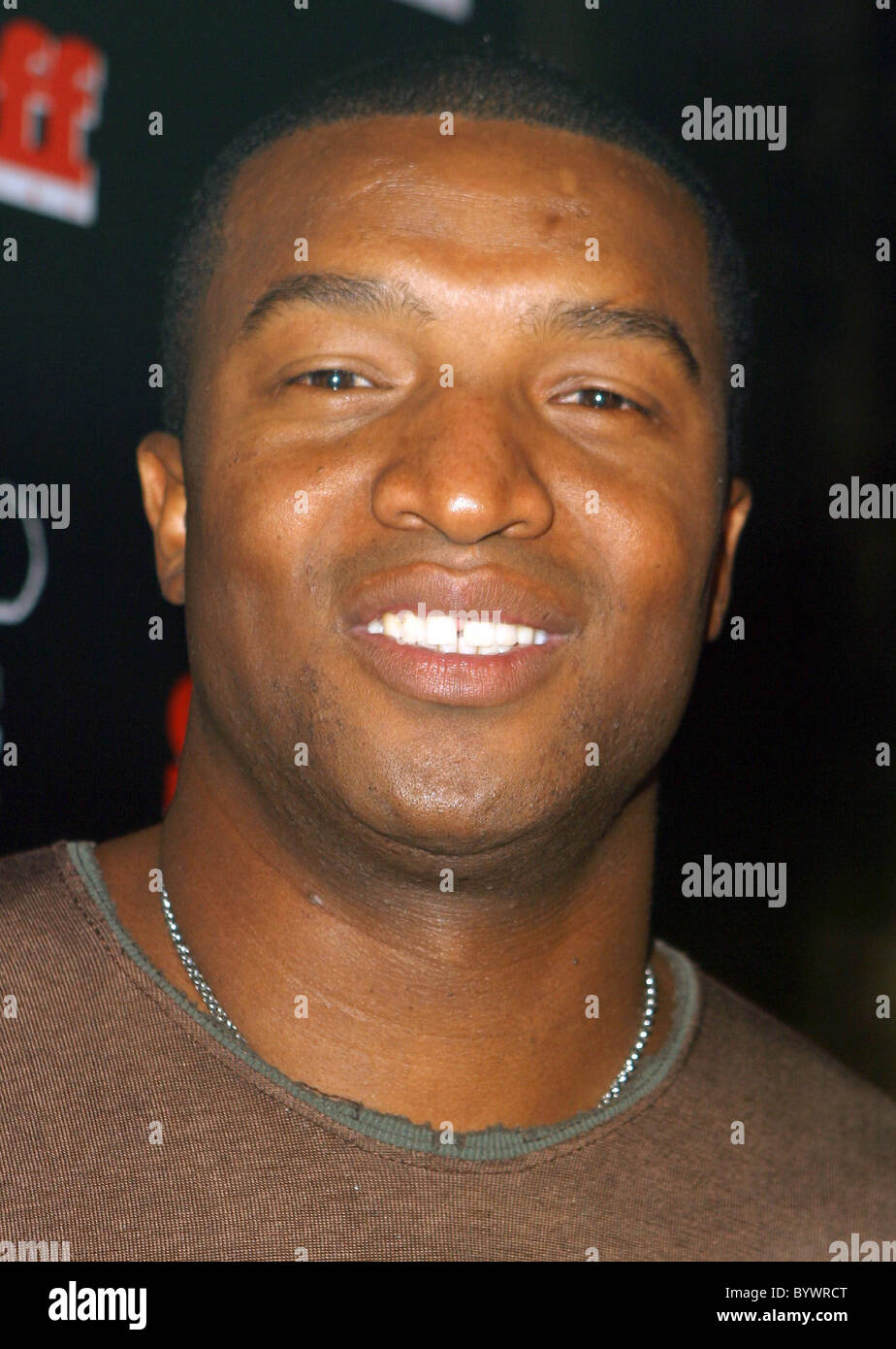 Roger Cross Stuff Magazine Rock N Rolls Tao Las Vegas To Celebrate Music Issue Weekend At Tao