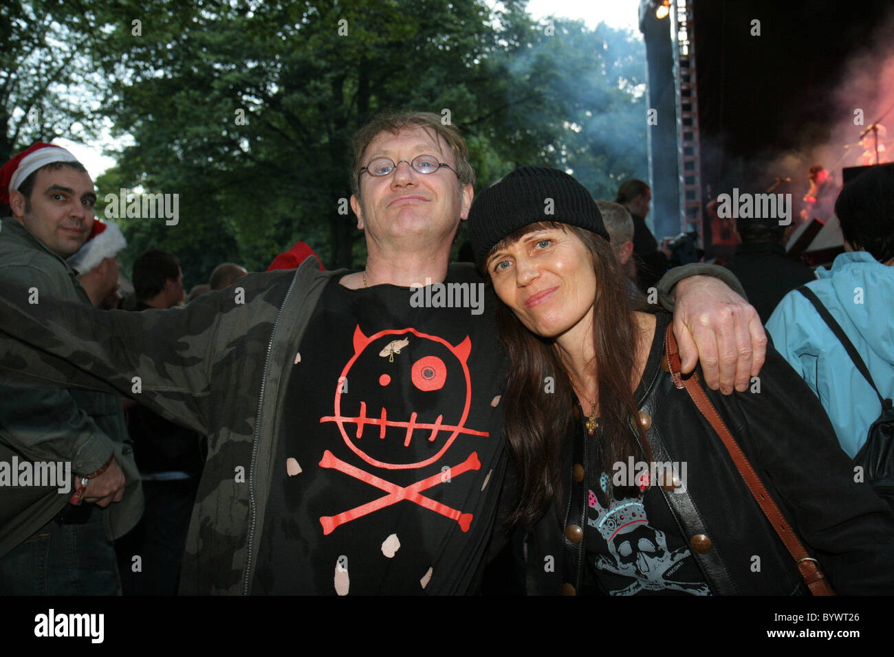 Roetger Feldmann and wife Petra Torfrock celebrating their 30th ...