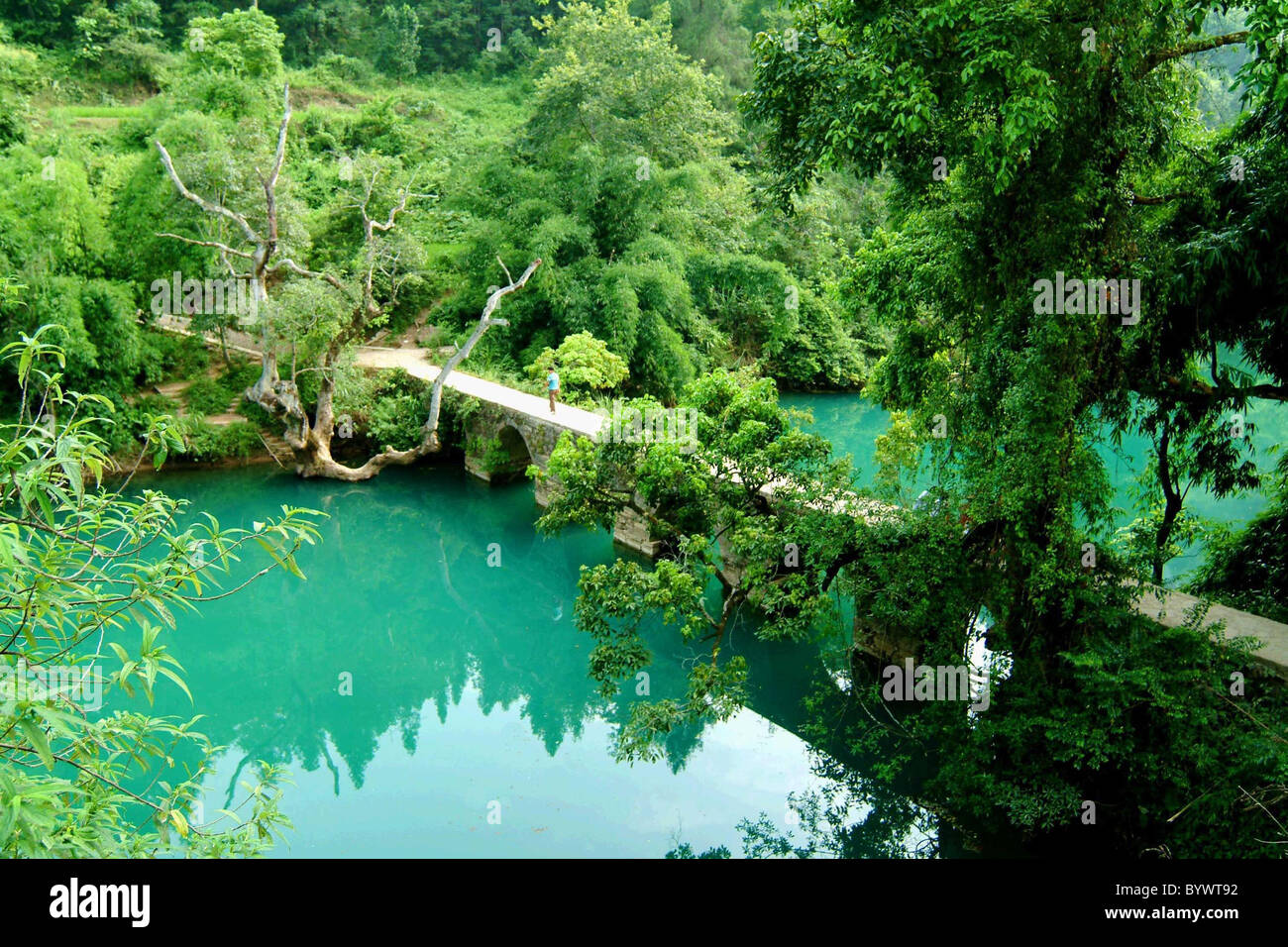 FALL FOR HERITAGE SITE Deep ravines, still lakes and underground ...