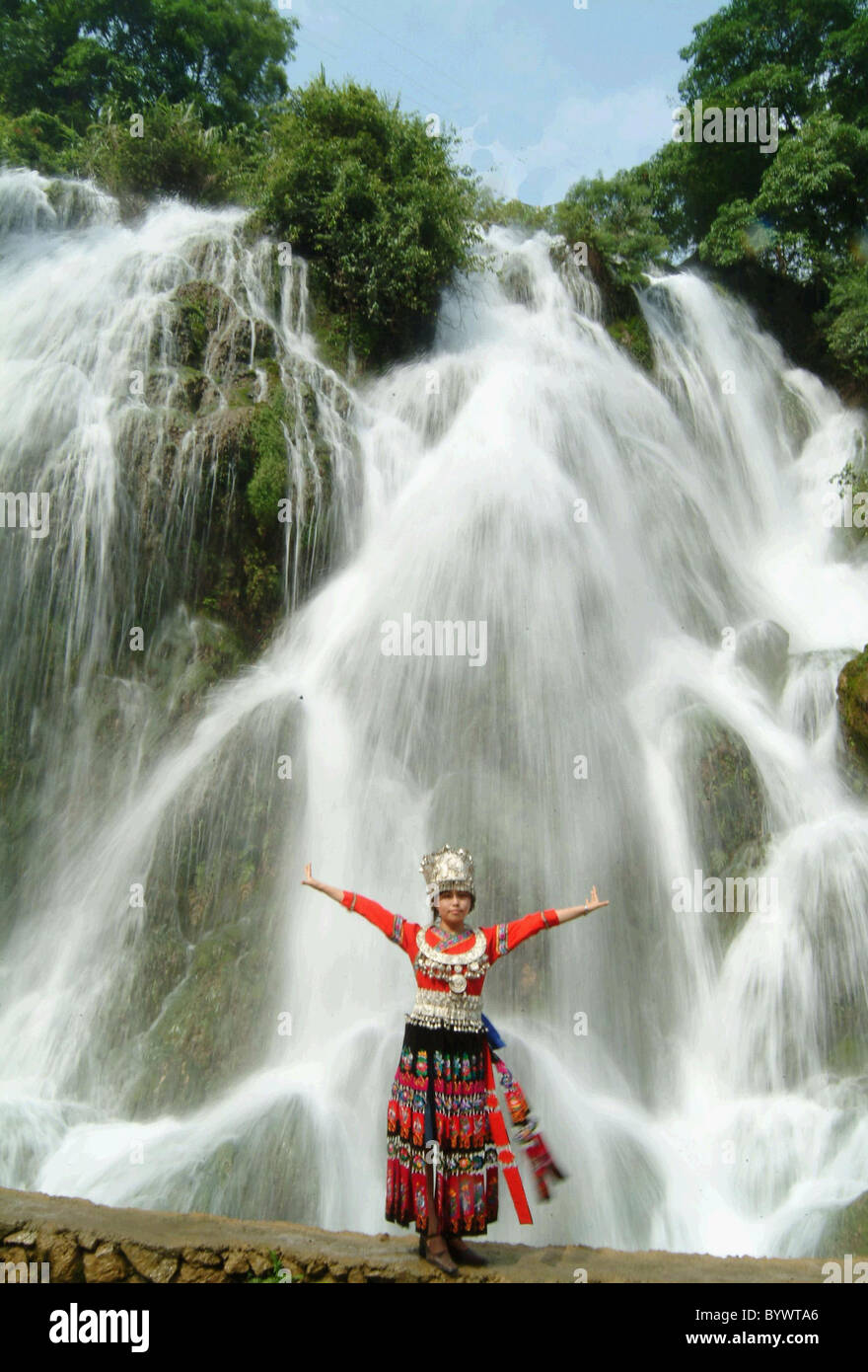 FALL FOR HERITAGE SITE Deep ravines, still lakes and underground ...