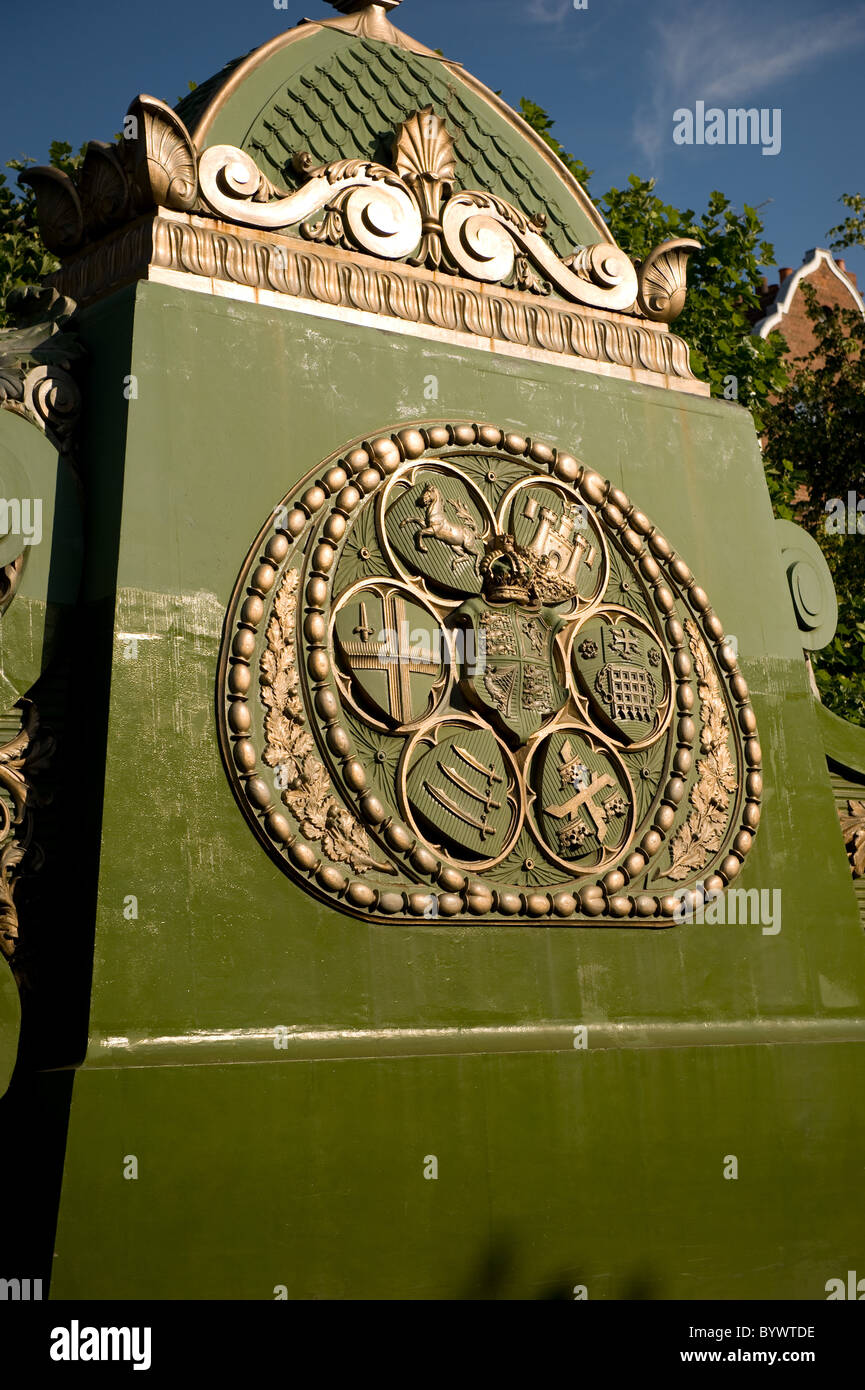 Crests and insignia on Hammersmith Bridge, West London, June 2010 Stock ...