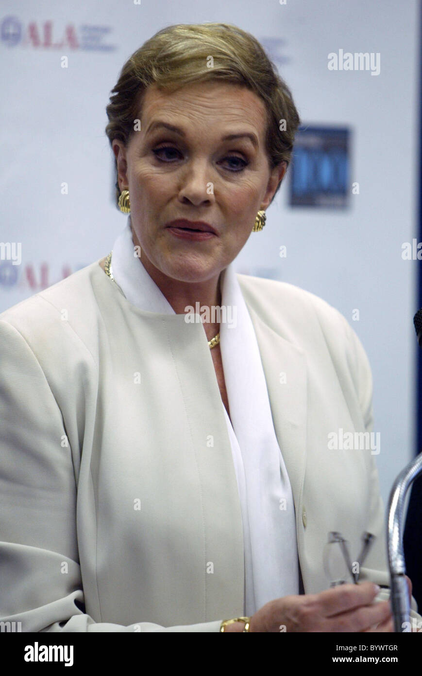 Dame Julie Andrews reads from her 2006 book 'The Great American ...