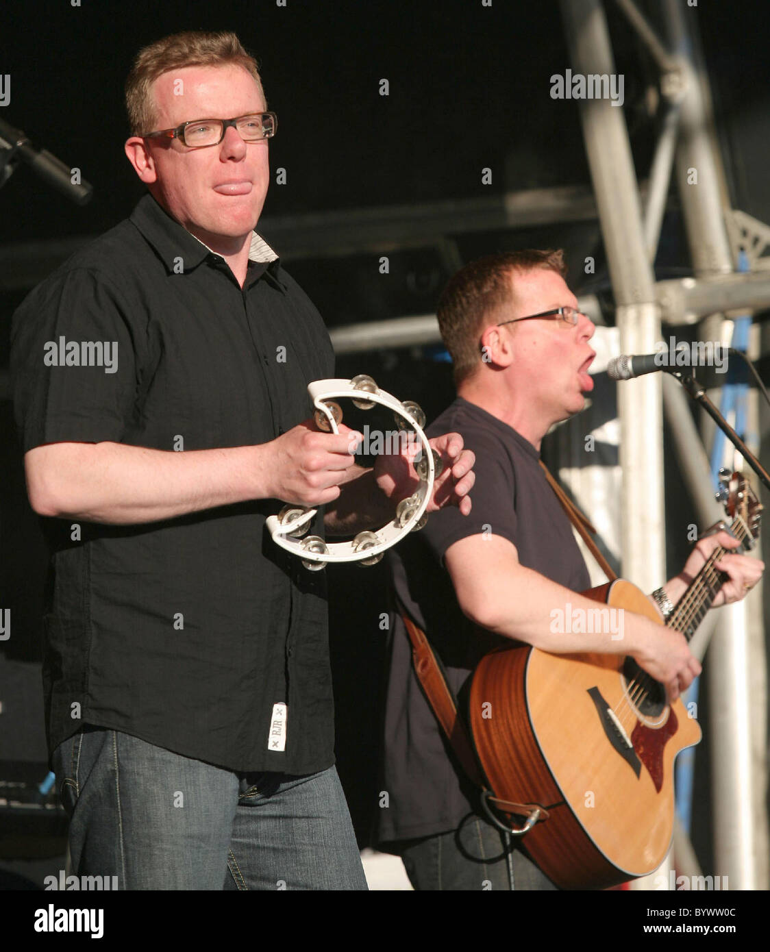 The Proclaimers Ben & Jerry's Sundae Music Festival Clapham Comon - Day ...