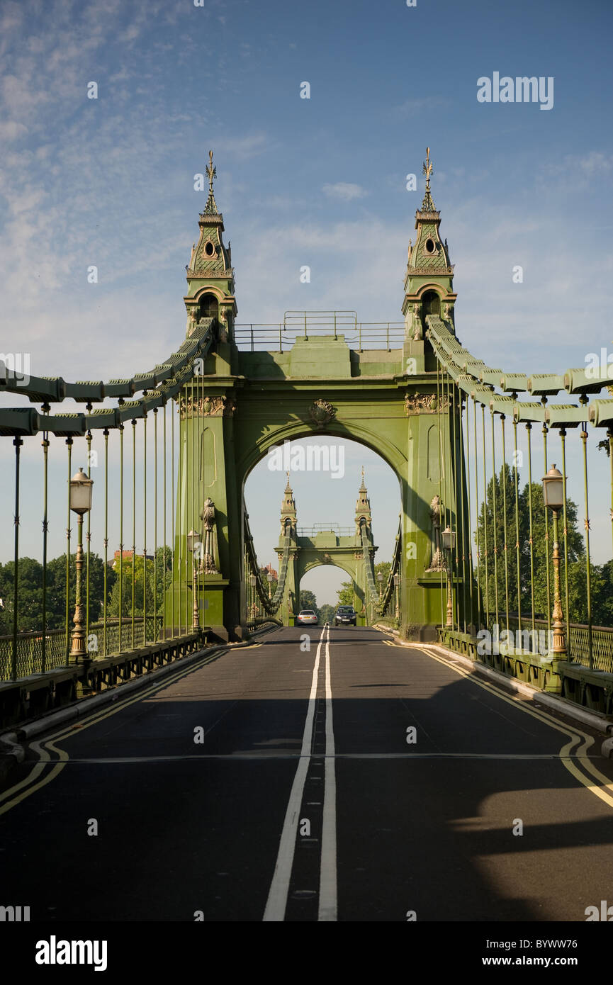 Traffic bridge looking across hi-res stock photography and images - Alamy