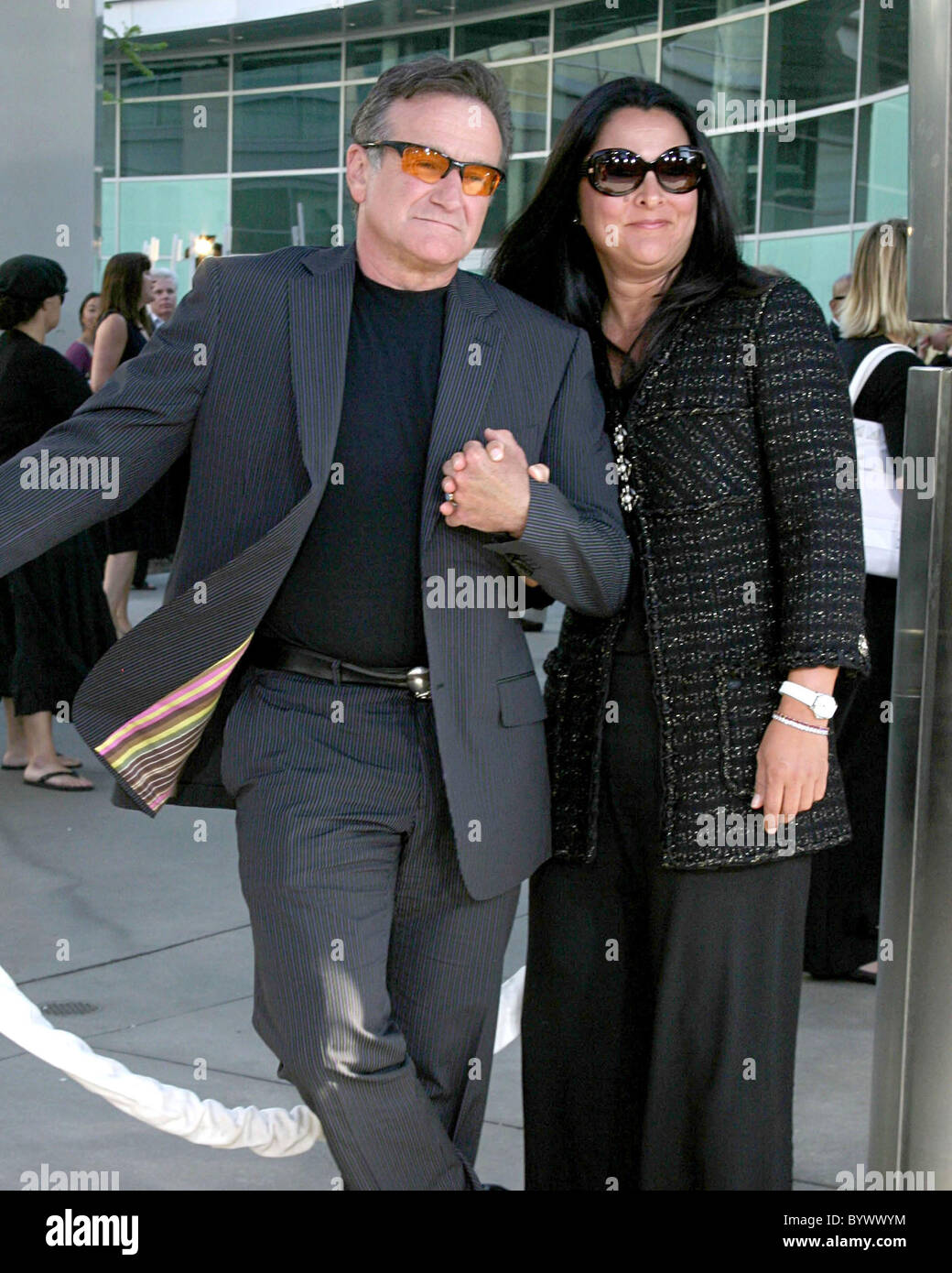 Robin Williams and Marsha Williams 'License to Wed' World premiere held ...