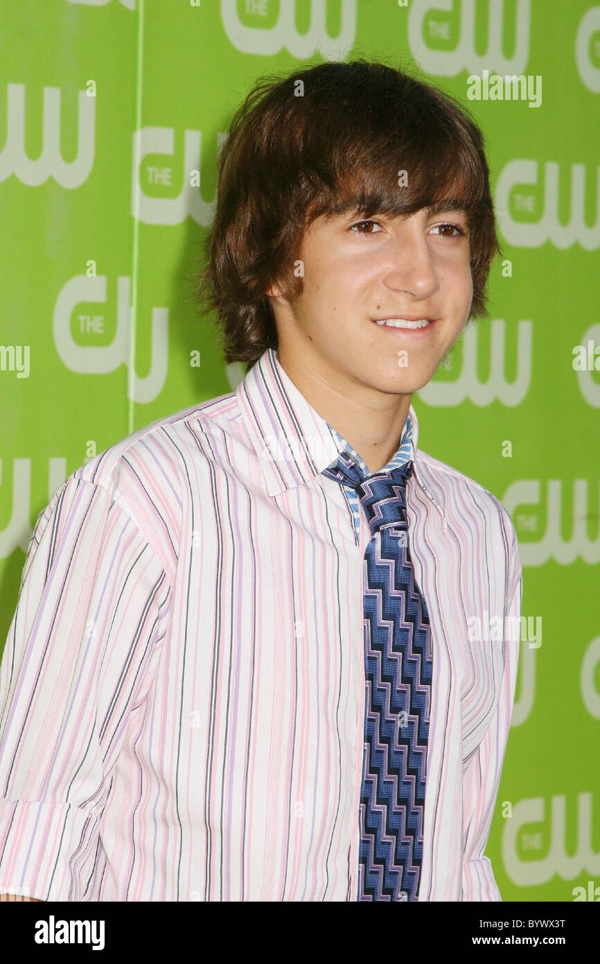 Vincent Martella The CW 2007 TCA Party held at Fountain Plaza at The ...