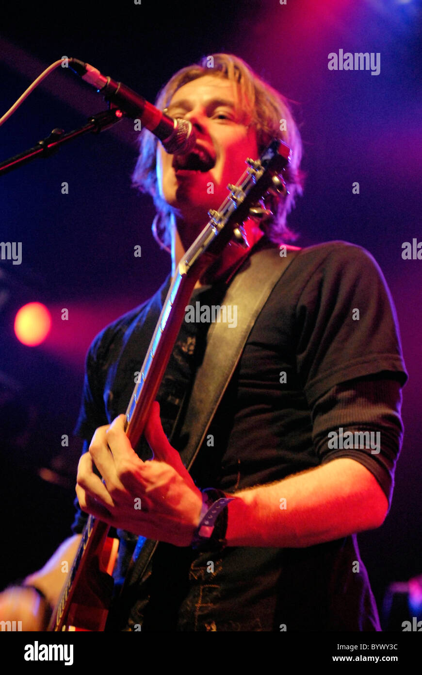 Sick puppies live hi-res stock photography and images - Alamy