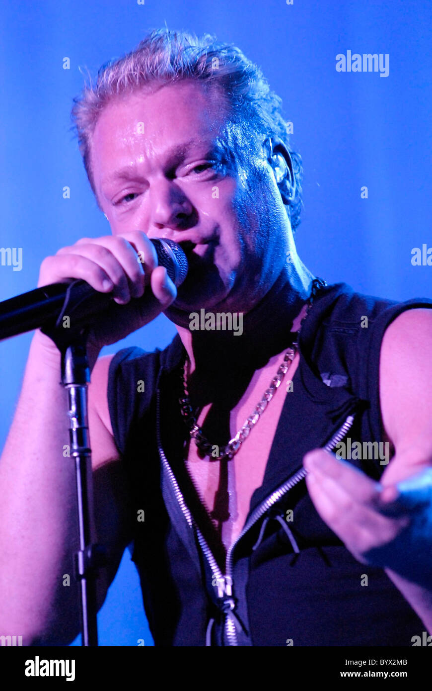 Andy Bell of Erasure True Colors Tour in support of the Human Rights ...